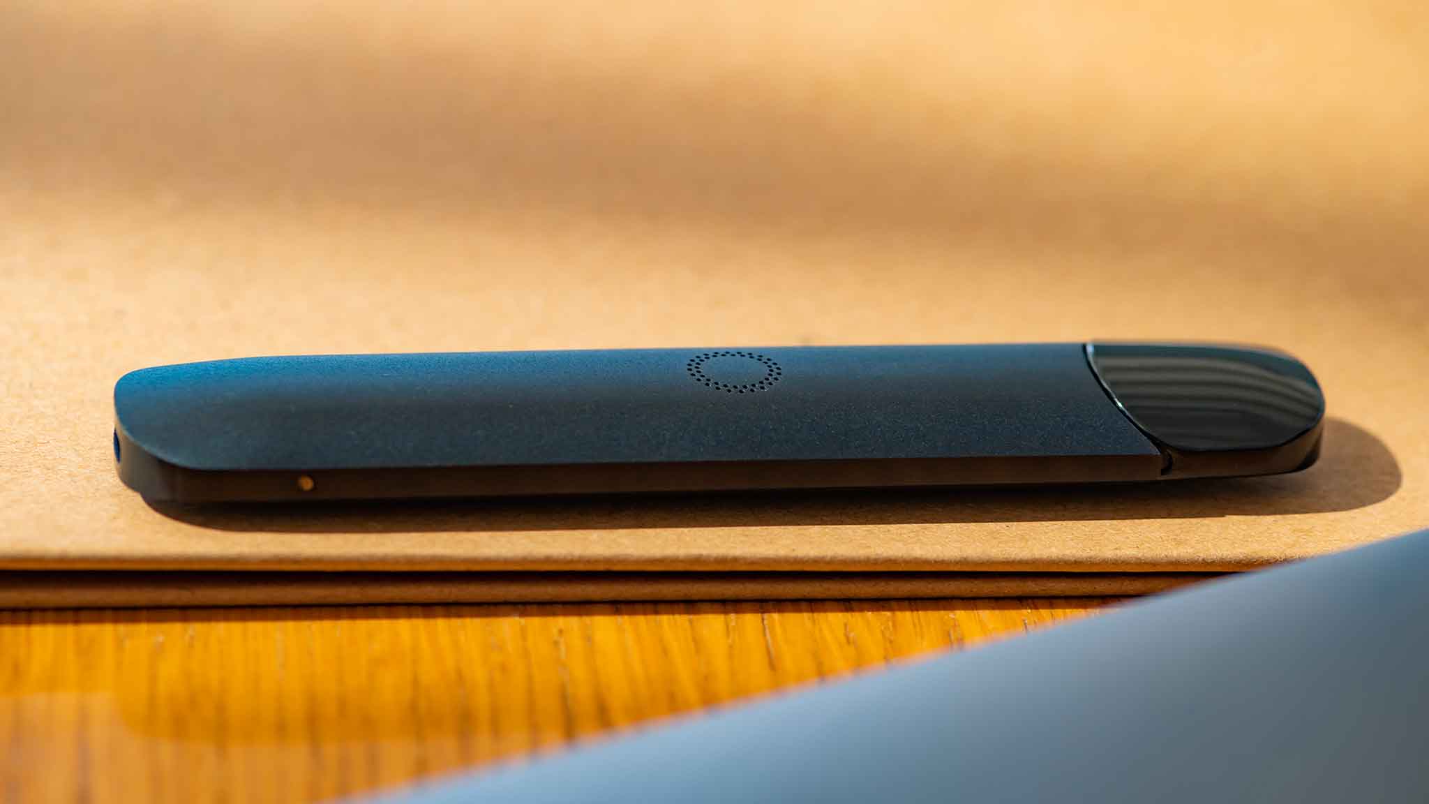 How Does a Vape Pen Work? | RELX